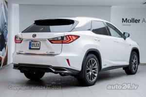 Balts Lexus RX 2017 Tallina, ar dzinēja tilpumu 3.50 L un nobraukumu 110 tūkst. km par 39500 €, foto 7 vietnē AUTOMOTO.COM.LV