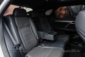 Balts Lexus RX 2017 Tallina, ar dzinēja tilpumu 3.50 L un nobraukumu 110 tūkst. km par 39500 €, foto 13 vietnē AUTOMOTO.COM.LV