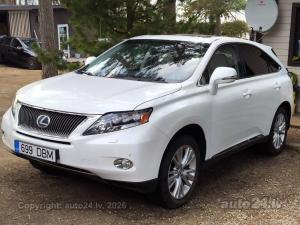 White Lexus RX 2010 in Tallinn, with an engine capacity of 3.50 L and mileage of 187 thousand km for 12488 €, photo  on AUTOMOTO.COM.LV