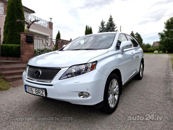 Белый Лексус РХ 2010 в Таллин, объемом двигателя 3.50 л и пробегом 250 тыс. км за 9500 €, фото 2 на AUTOMOTO.COM.LV