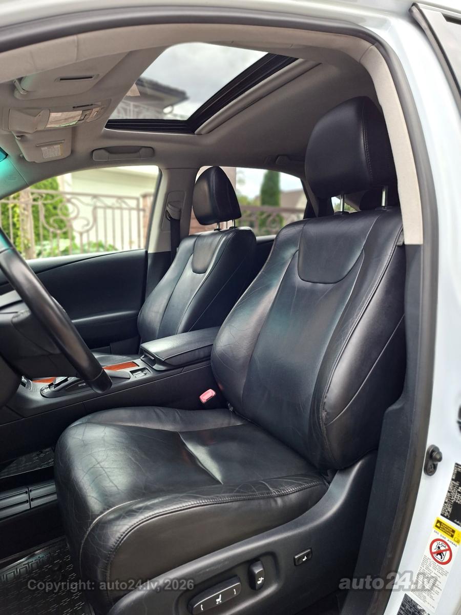 Balts Lexus RX 2010 Tallina, ar dzinēja tilpumu 3.50 L un nobraukumu 250 tūkst. km par 9500 €, foto 11 vietnē AUTOMOTO.COM.LV