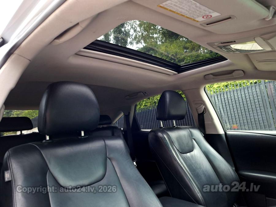 Balts Lexus RX 2010 Tallina, ar dzinēja tilpumu 3.50 L un nobraukumu 250 tūkst. km par 9500 €, foto 14 vietnē AUTOMOTO.COM.LV