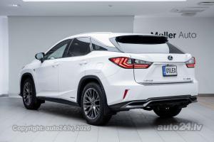 White Lexus RX 2017 in Tallinn, with an engine capacity of 3.50 L and mileage of 132 thousand km for 39000 €, photo 5 on AUTOMOTO.COM.LV