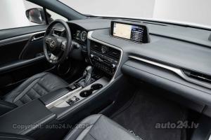 White Lexus RX 2017 in Tallinn, with an engine capacity of 3.50 L and mileage of 132 thousand km for 39000 €, photo 9 on AUTOMOTO.COM.LV