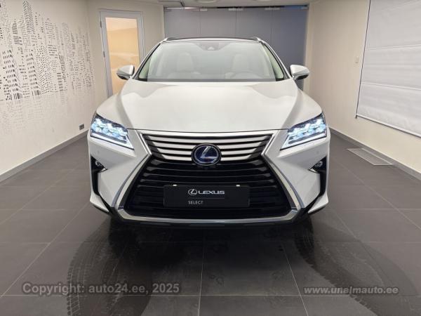 Balts Lexus RX 2018 Tallina, ar dzinēja tilpumu 3.50 L un nobraukumu 129 tūkst. km par 35900 €, foto 4 vietnē AUTOMOTO.COM.LV