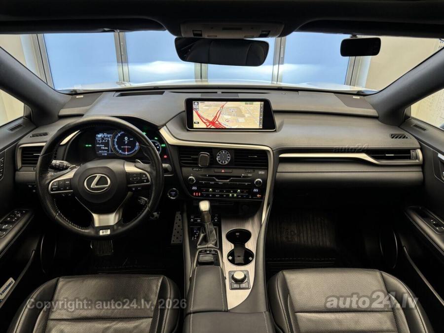 White Lexus RX 2018 in Tallinn, with an engine capacity of 3.50 L and mileage of 108 thousand km for 35900 €, photo 13 on AUTOMOTO.COM.LV