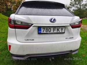 Balts Lexus RX 2018 Tallina, ar dzinēja tilpumu 3.50 L un nobraukumu 117 tūkst. km par 33000 €, foto 8 vietnē AUTOMOTO.COM.LV