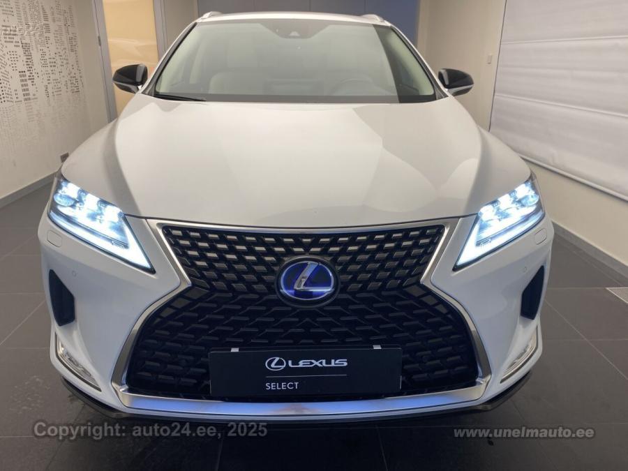 Balts Lexus RX 2021 Tallina, ar dzinēja tilpumu 3.50 L un nobraukumu 117 tūkst. km par 40900 €, foto 4 vietnē AUTOMOTO.COM.LV