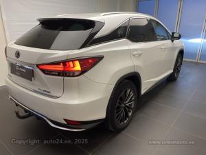 Balts Lexus RX 2021 Tallina, ar dzinēja tilpumu 3.50 L un nobraukumu 117 tūkst. km par 40900 €, foto 6 vietnē AUTOMOTO.COM.LV