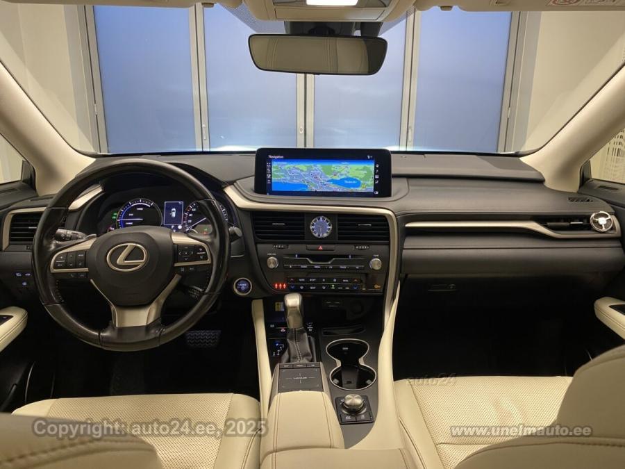 Balts Lexus RX 2021 Tallina, ar dzinēja tilpumu 3.50 L un nobraukumu 117 tūkst. km par 40900 €, foto 10 vietnē AUTOMOTO.COM.LV