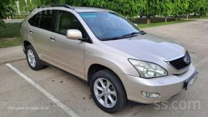 Dzeltens Lexus RX 2007 Ogre, ar dzinēja tilpumu 3.50 L un nobraukumu 247 tūkst. km par 6000 €, foto 4 vietnē AUTOMOTO.COM.LV