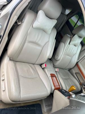 Yellow Lexus RX 2004 in Narva, with an engine capacity of 3.00 L and mileage of 260 thousand km for 2499 €, photo 21 on AUTOMOTO.COM.LV