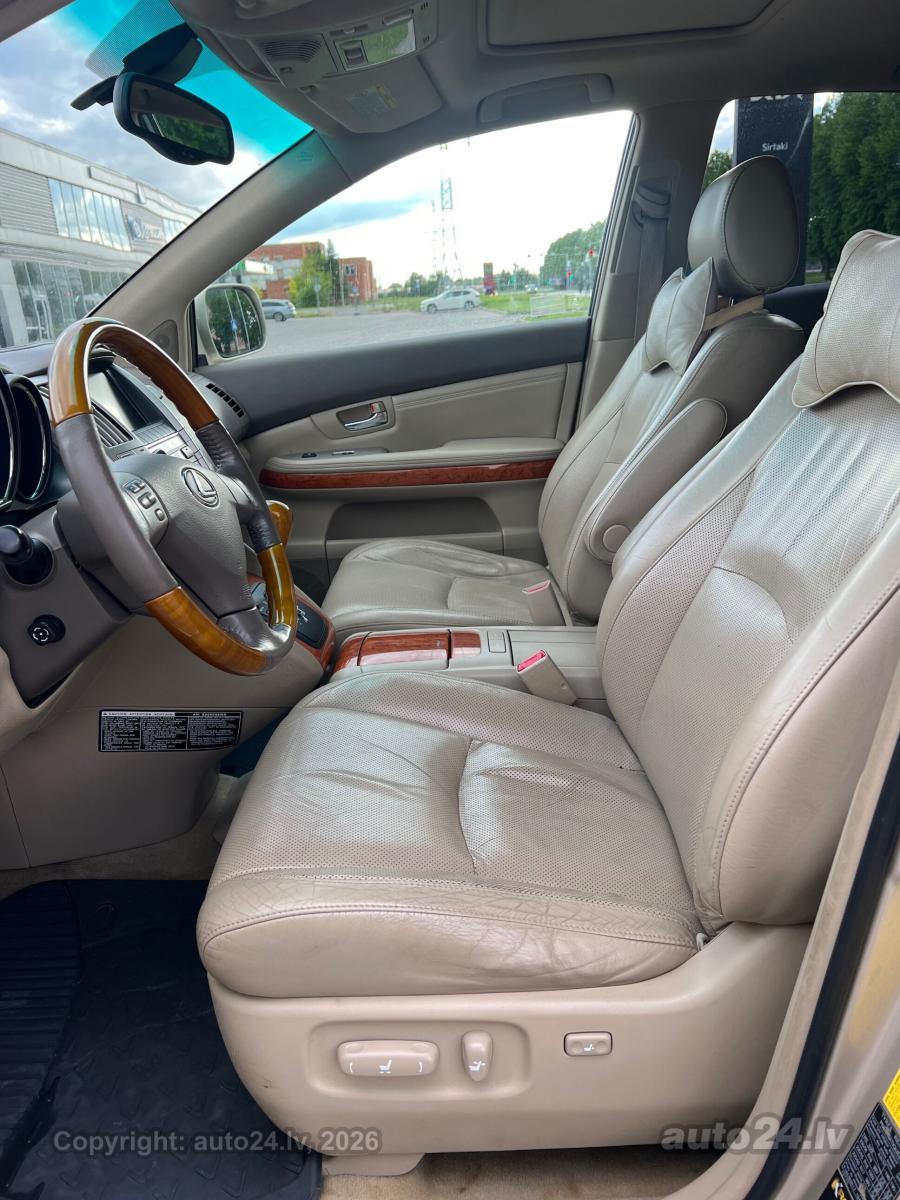 Yellow Lexus RX 2004 in Narva, with an engine capacity of 3.00 L and mileage of 260 thousand km for 2499 €, photo 25 on AUTOMOTO.COM.LV