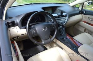 Yellow Lexus RX 2010 in Tallinn, with an engine capacity of 3.50 L and mileage of 233 thousand km for 12900 €, photo 12 on AUTOMOTO.COM.LV
