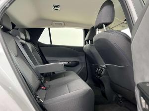 Melns Lexus RZ 300e 2025 Viļņa, ar dzinēja tilpumu 0.00 L un nobraukumu 19 tūkst. km par 39900 €, foto 8 vietnē AUTOMOTO.COM.LV