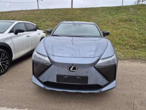 Zils Lexus RZ 300e 2025 Viļņa, ar dzinēja tilpumu 0.00 L un nobraukumu 20 tūkst. km par 46990 €, foto 2 vietnē AUTOMOTO.COM.LV