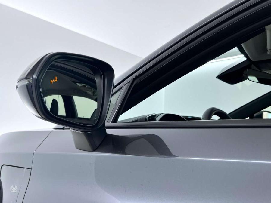 Grey Lexus RZ 300e 2025 in Vilnius, with an engine capacity of 0.00 L and mileage of 27 thousand km for 44900 €, photo 24 on AUTOMOTO.COM.LV