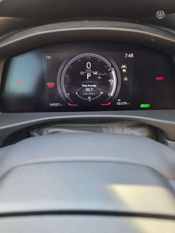 Black Lexus RZ 450e 2024 in Vilnius, with an engine capacity of 0.00 L and mileage of 55 thousand km for 45500 €, photo 10 on AUTOMOTO.COM.LV