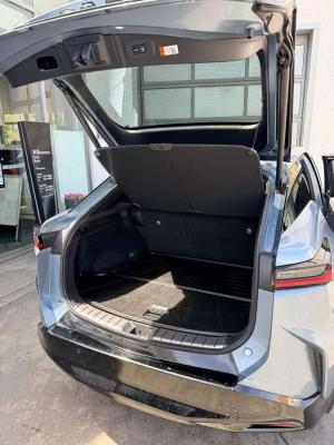 Синий Лексус RZ 450e 2023 в Вильнюс, объемом двигателя 0.00 л и пробегом 22 тыс. км за 46900 €, фото 15 на AUTOMOTO.COM.LV