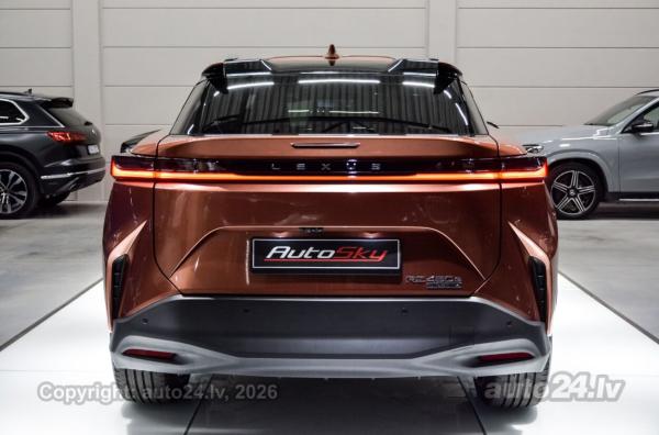 Brūns Lexus RZ 2023 Tallina, ar dzinēja tilpumu 0.00 L un nobraukumu 19 tūkst. km par 43900 €, foto 6 vietnē AUTOMOTO.COM.LV