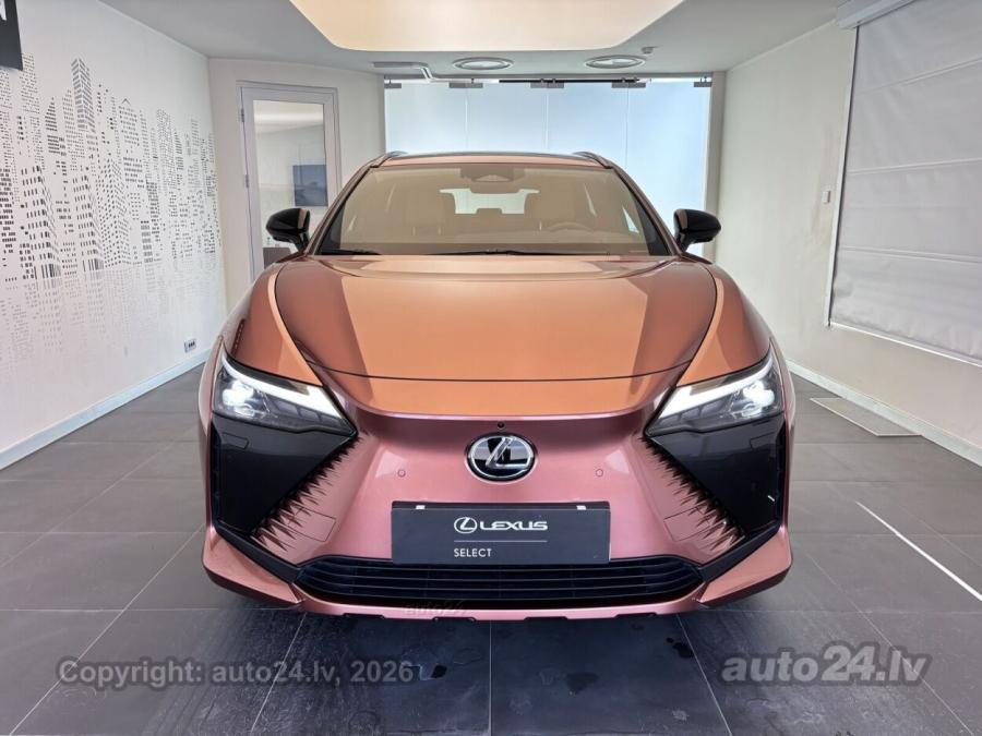 Brūns Lexus RZ 2024 Tallina, ar dzinēja tilpumu 0.00 L un nobraukumu 23 tūkst. km par 54900 €, foto 4 vietnē AUTOMOTO.COM.LV