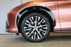 Brūns Lexus RZ 2024 Tallina, ar dzinēja tilpumu 0.00 L un nobraukumu 28 tūkst. km par 52990 €, foto 16 vietnē AUTOMOTO.COM.LV