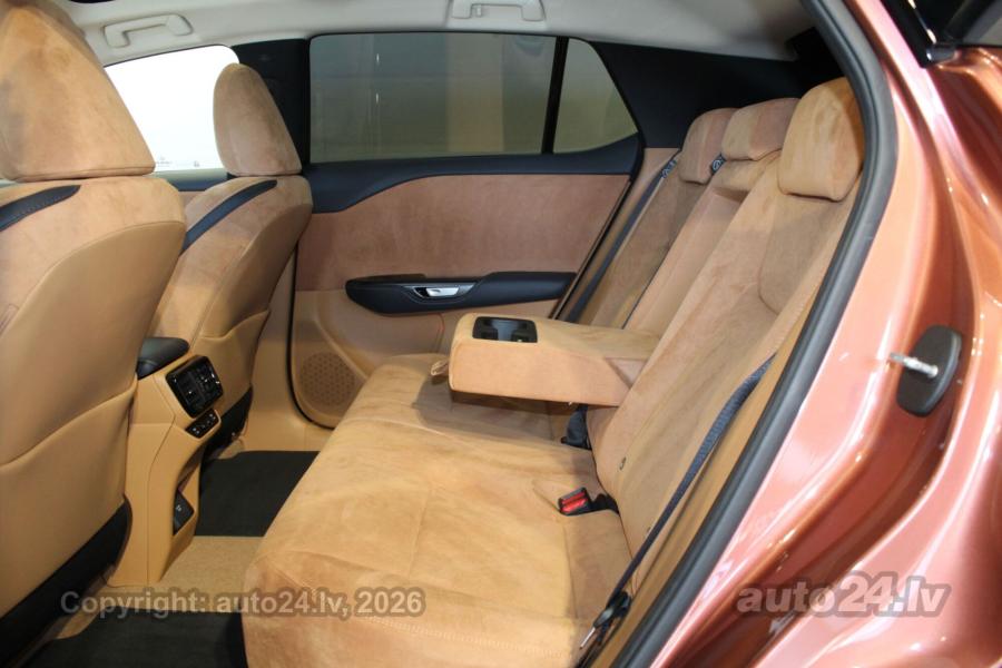 Brūns Lexus RZ 2024 Tallina, ar dzinēja tilpumu 0.00 L un nobraukumu 28 tūkst. km par 52990 €, foto 20 vietnē AUTOMOTO.COM.LV