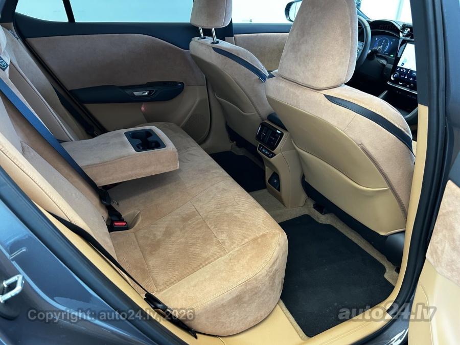 Pelēks Lexus RZ 2024 Tallina, ar dzinēja tilpumu 0.00 L un nobraukumu 26 tūkst. km par 57400 €, foto 10 vietnē AUTOMOTO.COM.LV