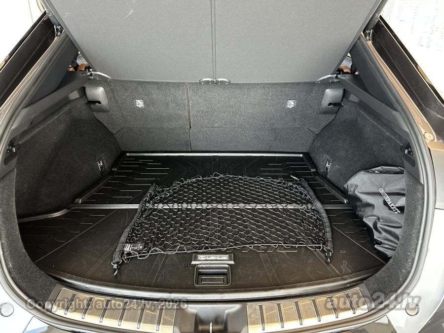 Pelēks Lexus RZ 2024 Tallina, ar dzinēja tilpumu 0.00 L un nobraukumu 26 tūkst. km par 57400 €, foto 13 vietnē AUTOMOTO.COM.LV