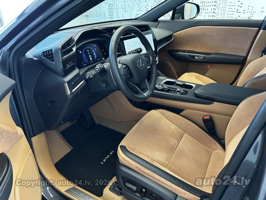 Pelēks Lexus RZ 2024 Tallina, ar dzinēja tilpumu 0.00 L un nobraukumu 26 tūkst. km par 57400 €, foto 14 vietnē AUTOMOTO.COM.LV