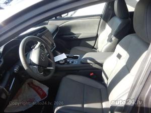 Pelēks Lexus RZ 2025 Tallina, ar dzinēja tilpumu 0.00 L un nobraukumu 4 tūkst. km par 47000 €, foto 6 vietnē AUTOMOTO.COM.LV