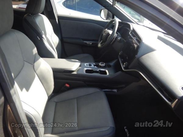 Pelēks Lexus RZ 2025 Tallina, ar dzinēja tilpumu 0.00 L un nobraukumu 4 tūkst. km par 47000 €, foto 6 vietnē AUTOMOTO.COM.LV