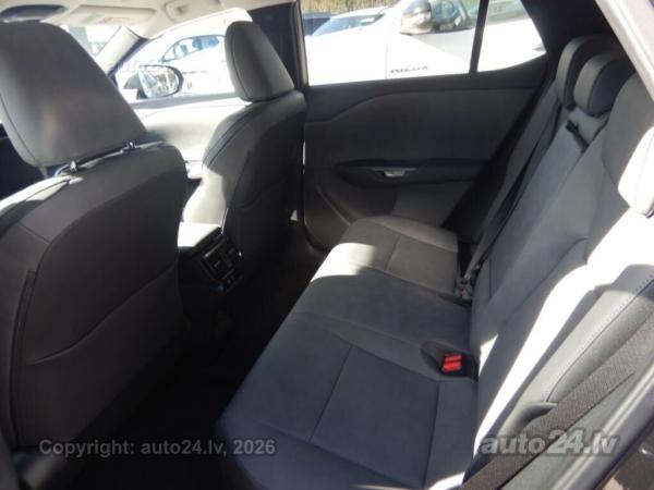 Pelēks Lexus RZ 2025 Tallina, ar dzinēja tilpumu 0.00 L un nobraukumu 4 tūkst. km par 47000 €, foto 7 vietnē AUTOMOTO.COM.LV