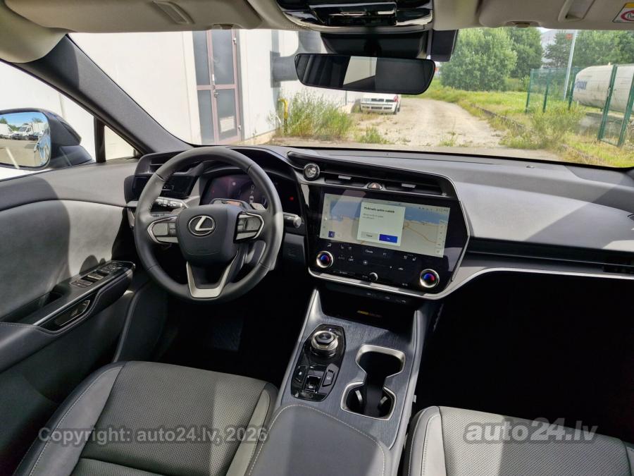 Серый Лексус RZ 2025 в Таллин, объемом двигателя 0.00 л и пробегом 4 тыс. км за 47000 €, фото 9 на AUTOMOTO.COM.LV
