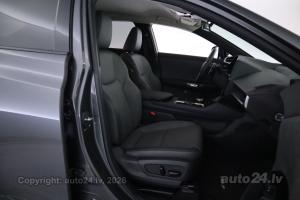 Grey Lexus RZ 2025 in Tallinn, with an engine capacity of 0.00 L and mileage of 4 thousand km for 49500 €, photo 10 on AUTOMOTO.COM.LV