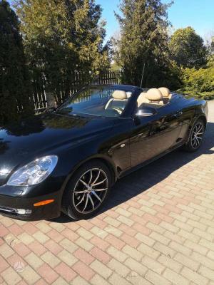 Black Lexus SC 430 2007 in Vilnius, with an engine capacity of 4.29 L and mileage of 133 thousand km for 12750 €, photo 19 on AUTOMOTO.COM.LV