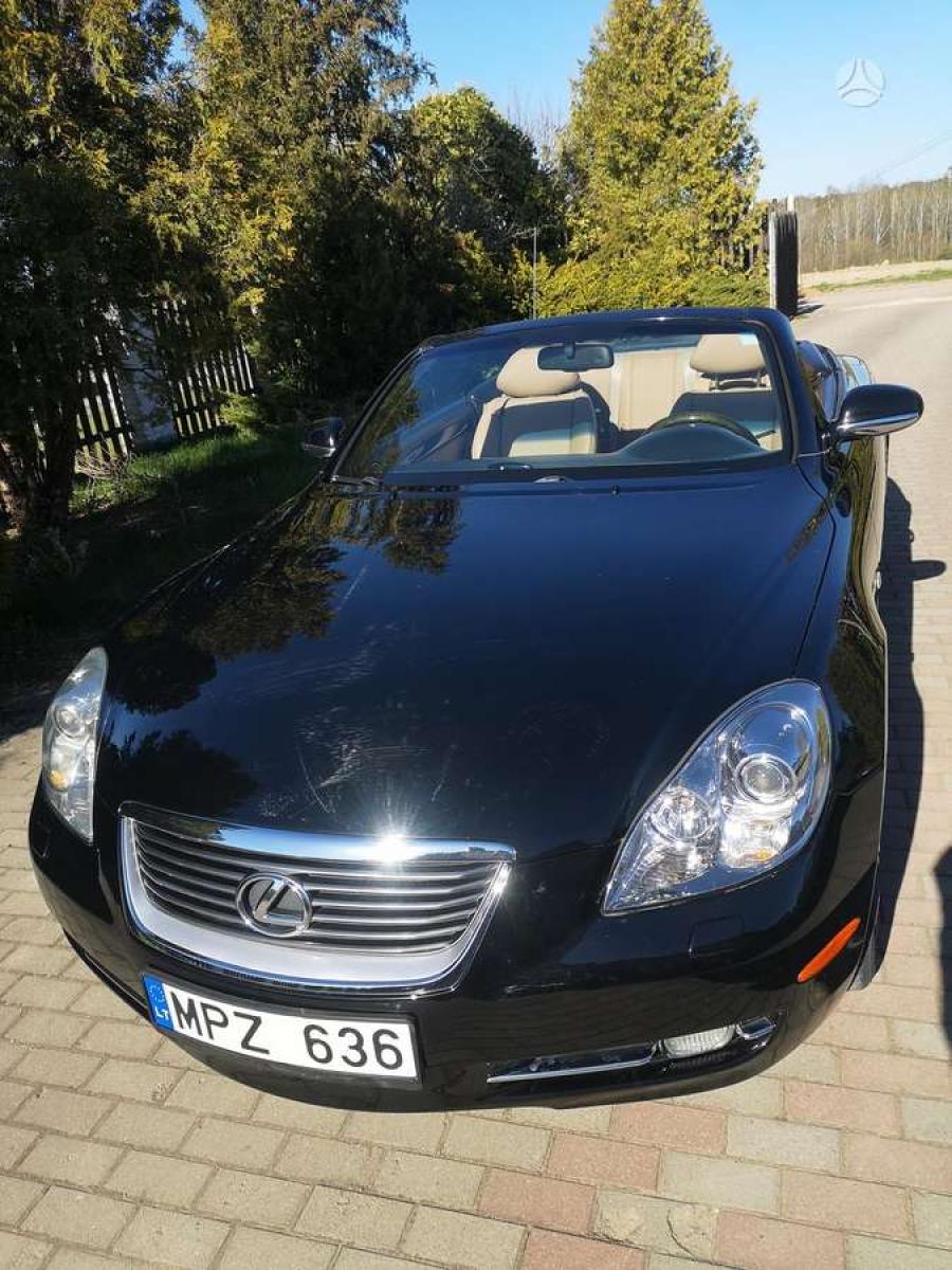 Black Lexus SC 430 2007 in Vilnius, with an engine capacity of 4.29 L and mileage of 133 thousand km for 12750 €, photo 20 on AUTOMOTO.COM.LV