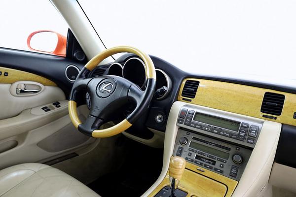 Oranžs Lexus SC 430 2005 Tallina, ar dzinēja tilpumu 4.30 L un nobraukumu 239 tūkst. km par 7999 €, foto 7 vietnē AUTOMOTO.COM.LV