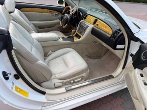 White Lexus SC 430 2003 in Vilnius, with an engine capacity of 4.29 L and mileage of 48 thousand km for 14500 €, photo 14 on AUTOMOTO.COM.LV