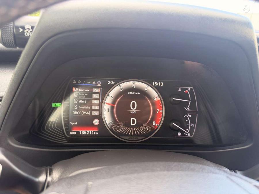 Black Lexus UX 250h 2019 in Vilnius, with an engine capacity of 1.99 L and mileage of 135 thousand km for 22500 €, photo 35 on AUTOMOTO.COM.LV