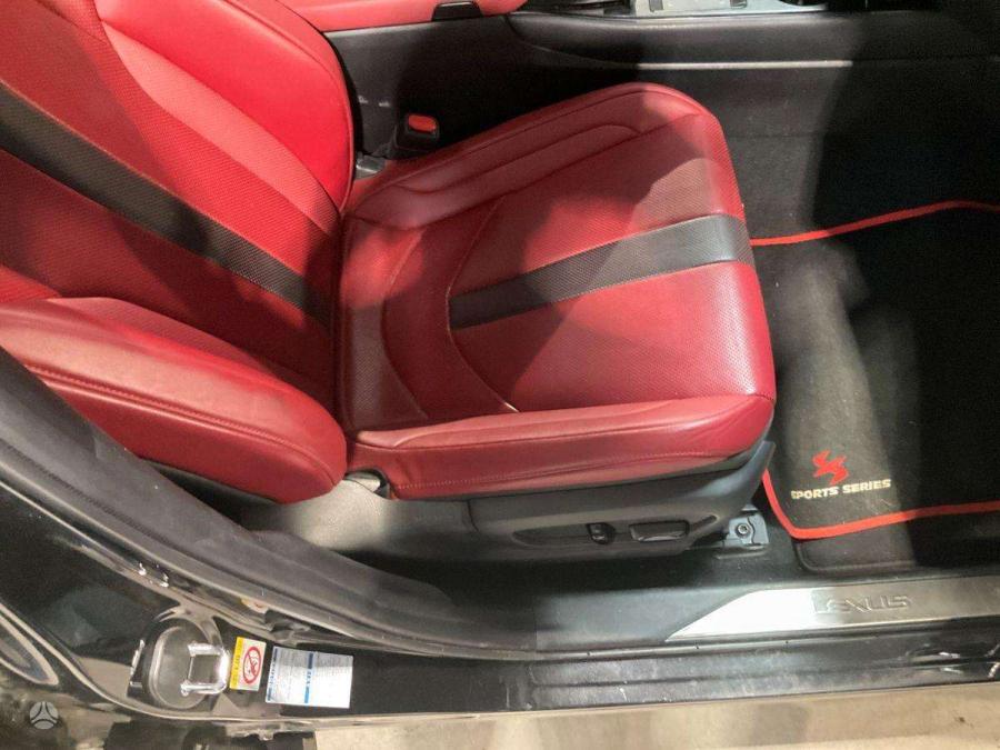 Черный Лексус UX 250h 2019 в Даугавпилс, объемом двигателя 1.99 л и пробегом 152 тыс. км за 22500 €, фото 13 на AUTOMOTO.COM.LV