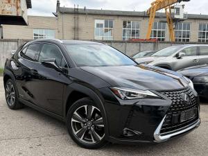 Black Lexus UX 250h 2019 in Vilnius, with an engine capacity of 1.99 L and mileage of 72 thousand km for 22900 €, photo 7 on AUTOMOTO.COM.LV