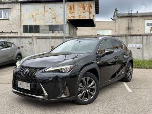 Melns Lexus UX 250h 2019 Viļņa, ar dzinēja tilpumu 1.99 L un nobraukumu 63 tūkst. km par 23700 €, foto  vietnē AUTOMOTO.COM.LV