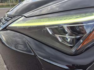 Black Lexus UX 250h 2019 in Panevezys, with an engine capacity of 1.99 L and mileage of 115 thousand km for 23800 €, photo 32 on AUTOMOTO.COM.LV