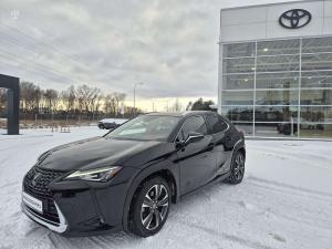 Black Lexus UX 250h 2020 in Panevezys, with an engine capacity of 1.99 L and mileage of 86 thousand km for 21999 €, photo  on AUTOMOTO.COM.LV