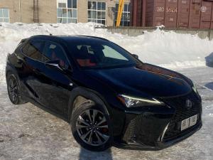 Melns Lexus UX 250h 2020 Viļņa, ar dzinēja tilpumu 1.99 L un nobraukumu 135 tūkst. km par 23000 €, foto 7 vietnē AUTOMOTO.COM.LV