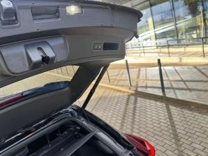 Melns Lexus UX 250h 2020 Daugavpils, ar dzinēja tilpumu 1.99 L un nobraukumu 131 tūkst. km par 21299 €, foto 14 vietnē AUTOMOTO.COM.LV
