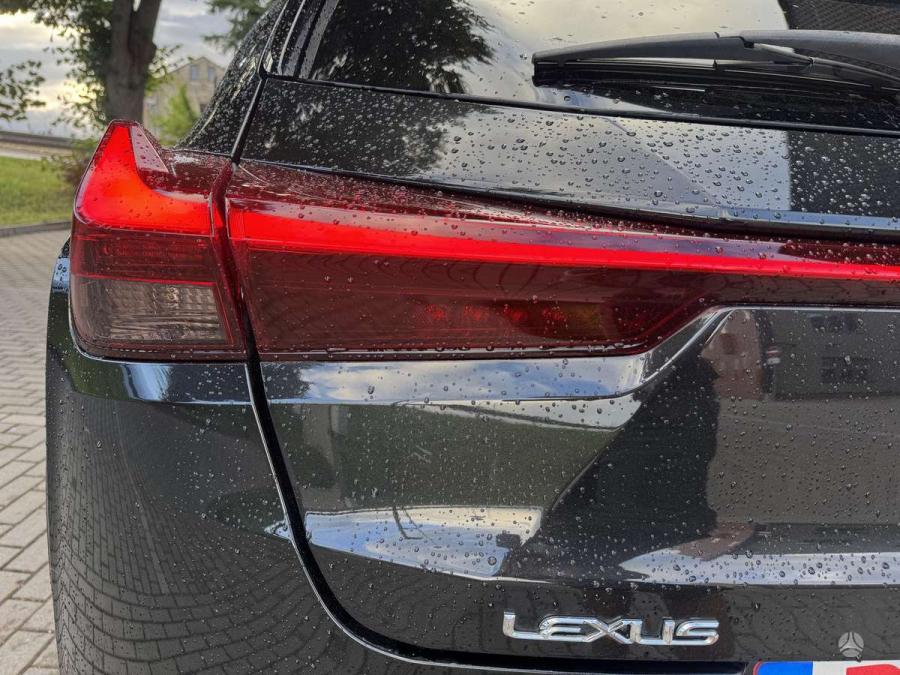 Melns Lexus UX 250h 2020 Daugavpils, ar dzinēja tilpumu 1.99 L un nobraukumu 131 tūkst. km par 21299 €, foto 47 vietnē AUTOMOTO.COM.LV