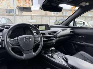 Melns Lexus UX 250h 2020 Viļņa, ar dzinēja tilpumu 2.00 L un nobraukumu 72 tūkst. km par 23000 €, foto 15 vietnē AUTOMOTO.COM.LV
