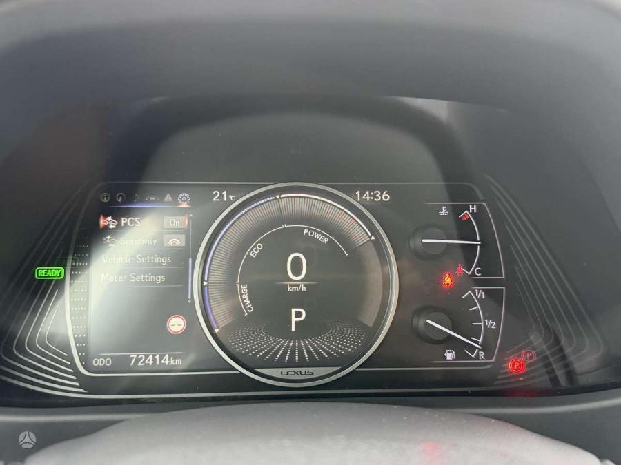 Melns Lexus UX 250h 2020 Viļņa, ar dzinēja tilpumu 2.00 L un nobraukumu 72 tūkst. km par 23000 €, foto 24 vietnē AUTOMOTO.COM.LV